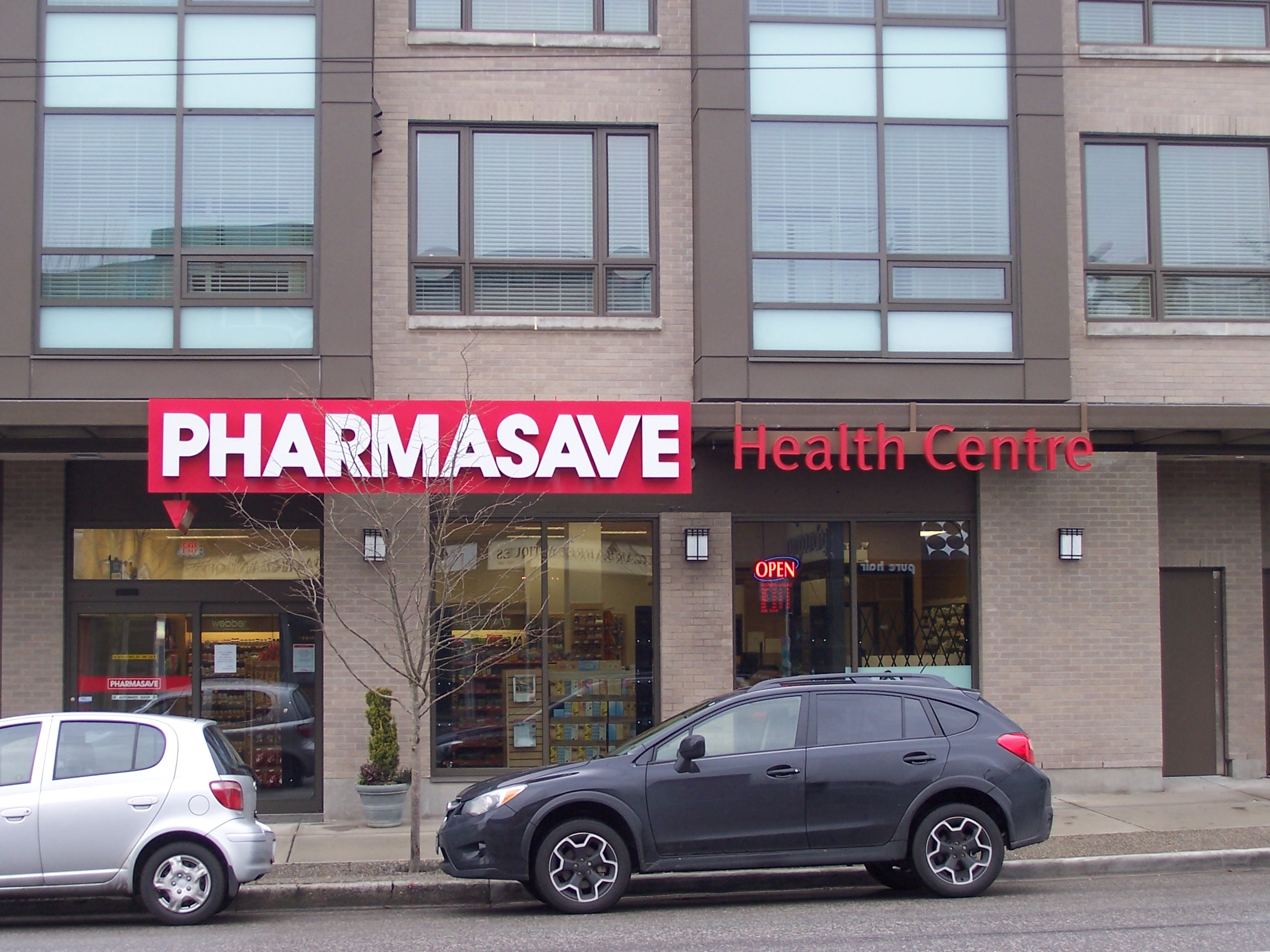 Home - Pharmasave Main & 30th